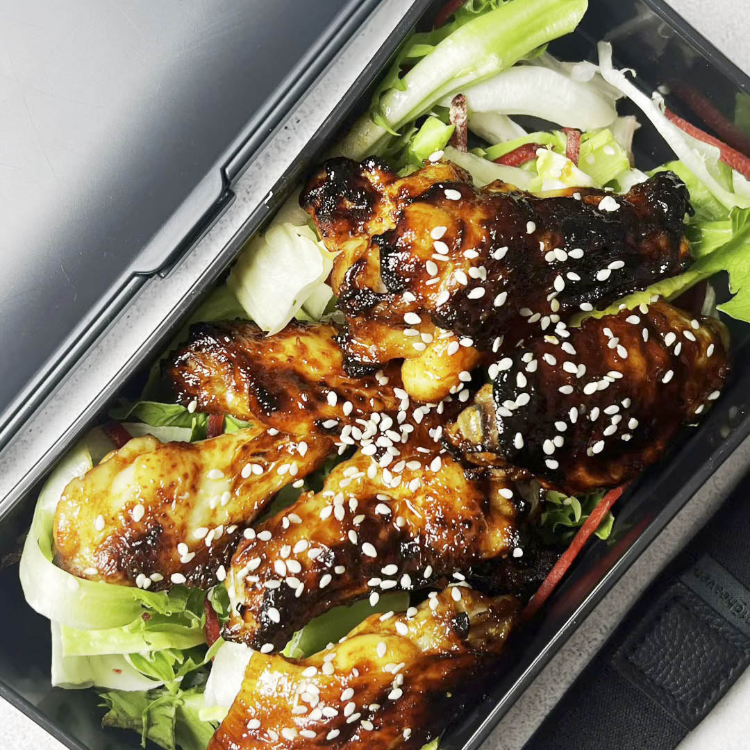 Sticky Whiskey BBQ Chicken Wings Recipe (Baked) | Bentoheaven